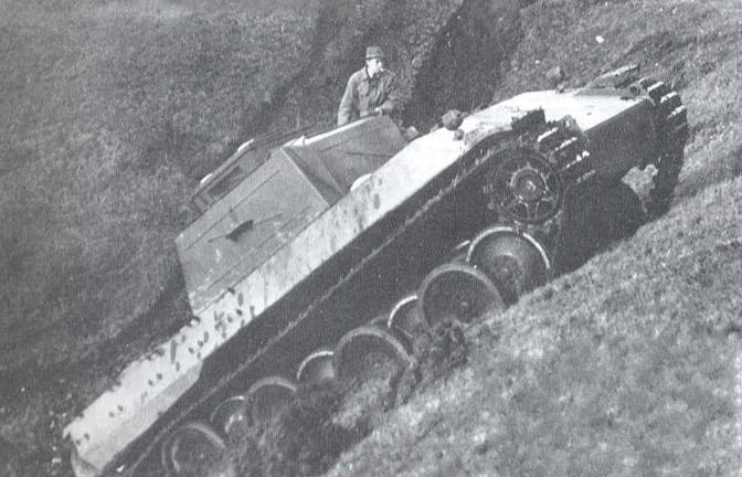 浅谈豹式坦克，德国在二战中的巅峰之作，却还是挡不住红色铁流_德军_戴姆勒_公司