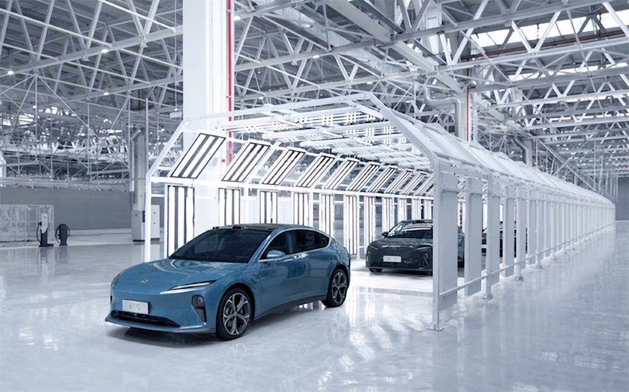 纯电豪车新老对决，蔚来ET5凭什么战胜宝马i3？_搜狐汽车_搜狐网