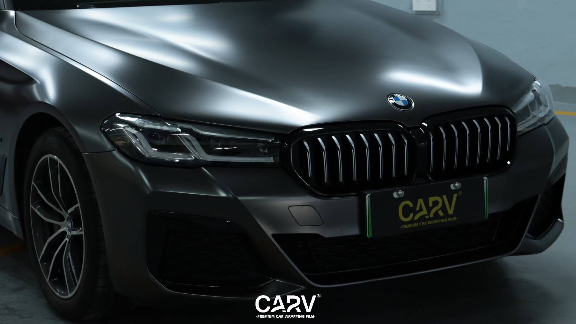 宝马530LE卡孚改色膜AMG山灰_搜狐汽车_搜狐网