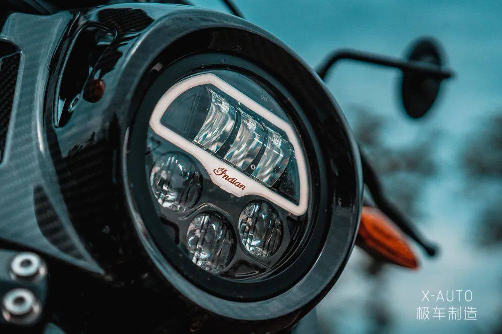 脾性和善的美式怪咖——杜卡迪车主眼里的印第安FTR1200R Carbon_搜狐汽车_搜狐网