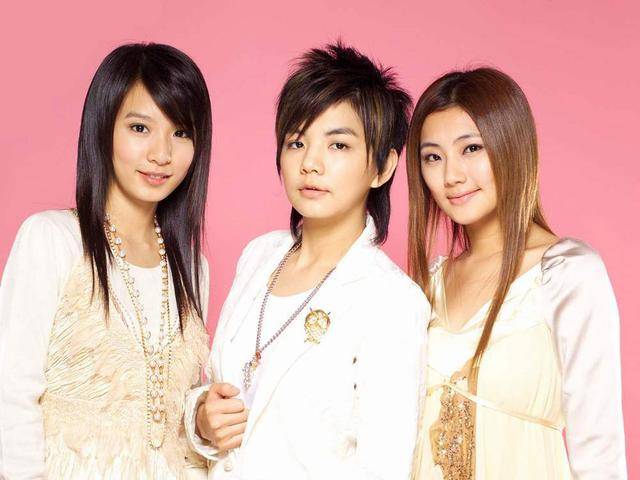 S.H.E出道20年后，三个女人三种命运：其实，我最心疼的是她_Selina_Ella_生活
