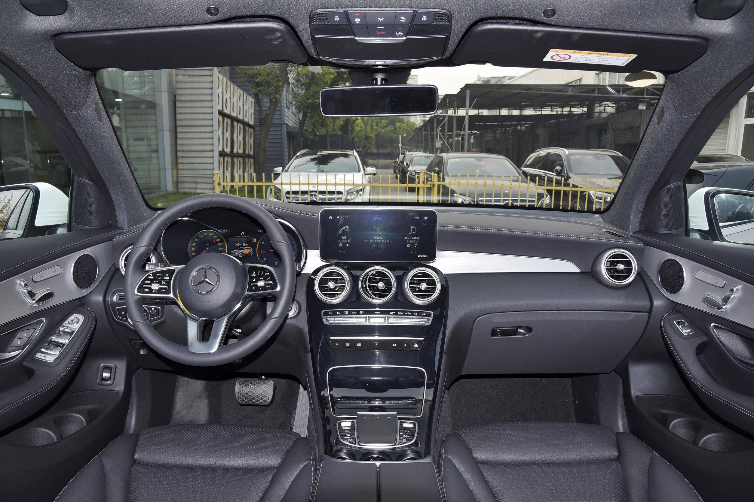 50w预算，泡妞你选宝马X3还是奔驰GLC？_搜狐汽车_搜狐网