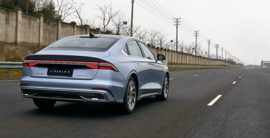 新秀PK老将，林肯Z对比奥迪A4L，谁更值得买？_搜狐汽车_搜狐网