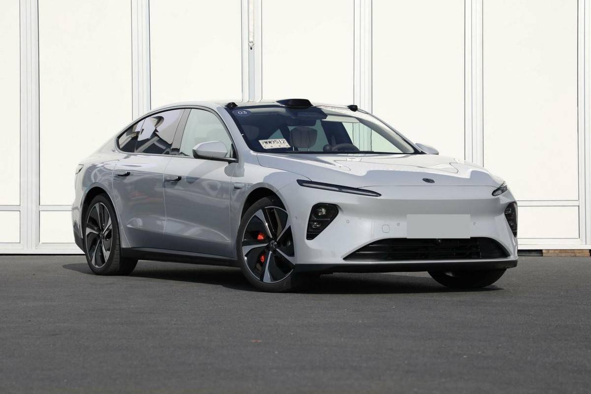 高端国产“新秀”，零百加速3.8秒的蔚来ET7，能和“56E”硬刚？_搜狐汽车_搜狐网