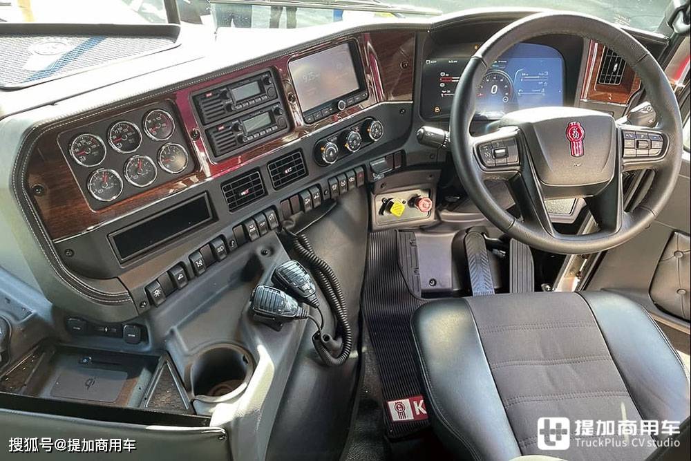 专供澳洲市场，美式平头卡车浴火重生，全新肯沃斯K220卡车解读_搜狐汽车_搜狐网