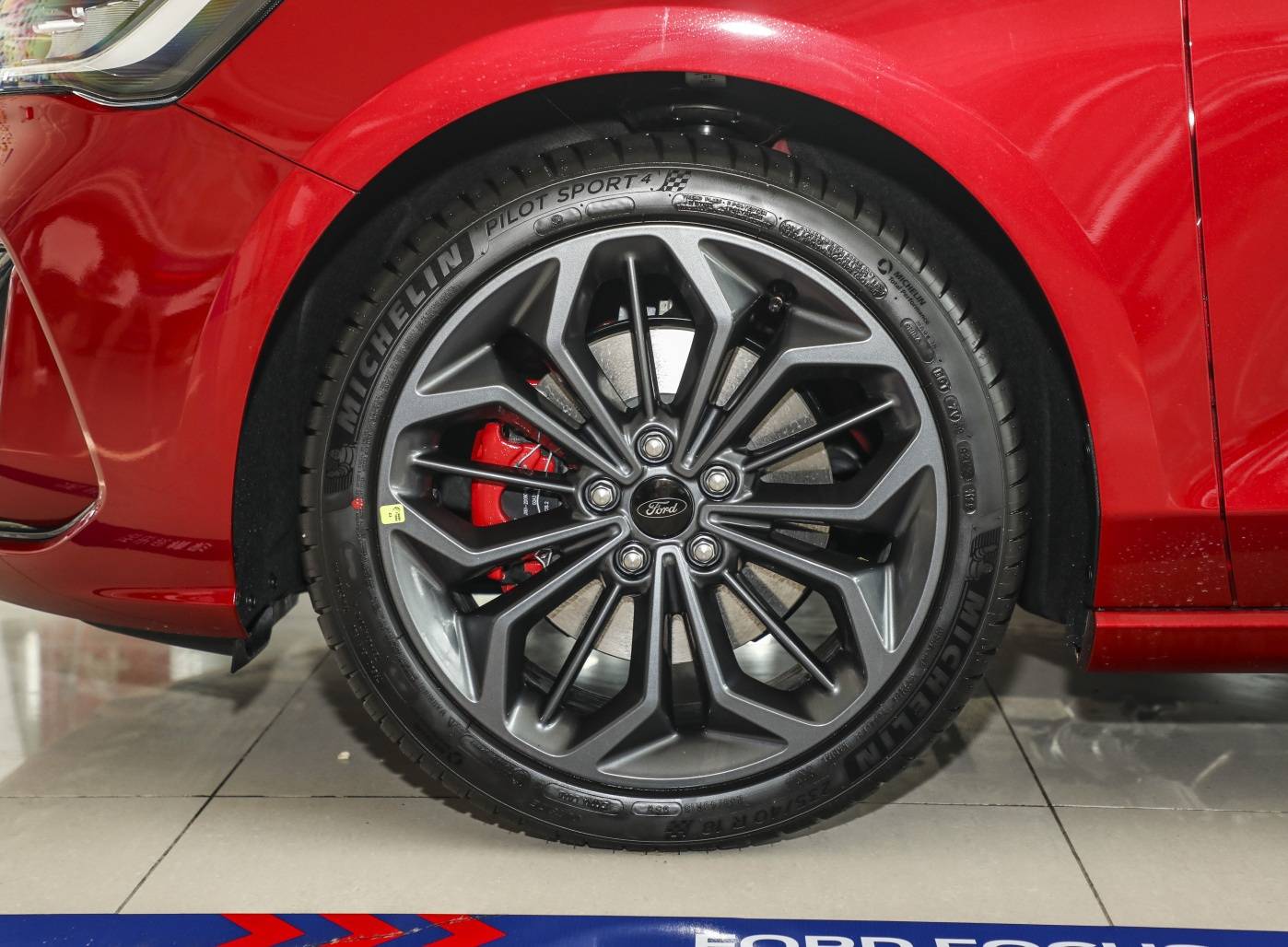 这才是大众高尔夫和本田思域的劲敌，全系1.5T+6AT，11.98万起_搜狐汽车_搜狐网