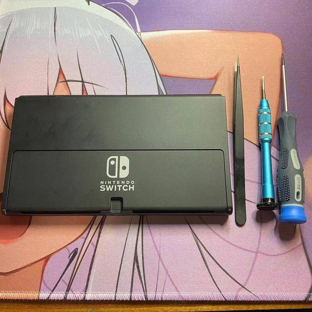 switch拆机步骤图（OLED机型）_螺丝刀_镊子_主板