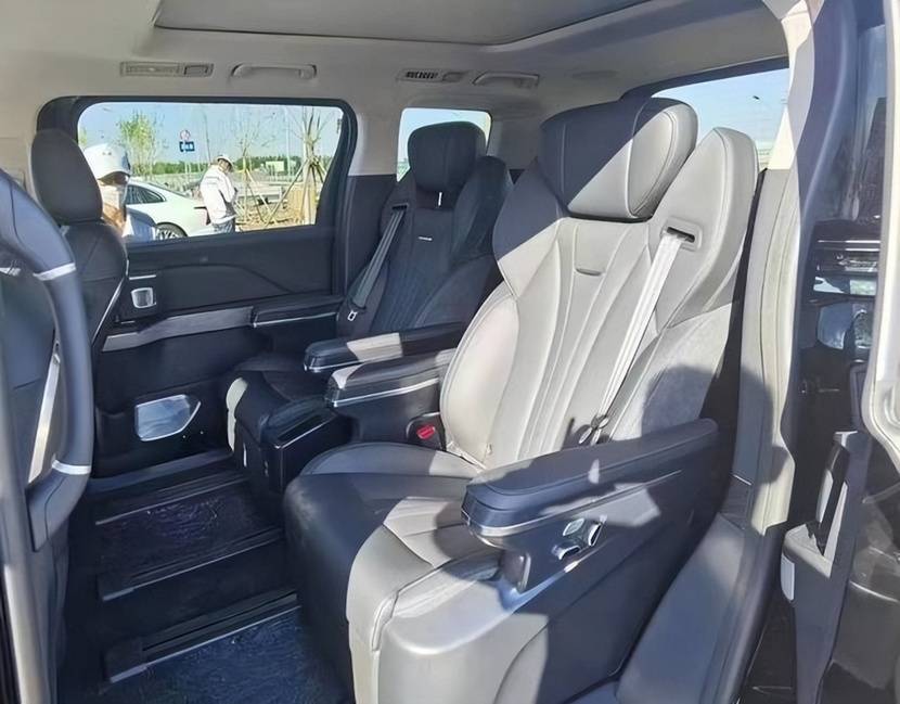 下半年值得关注的重磅MPV 腾势D9/红旗HM9/极氪全新MPV_搜狐汽车_搜狐网