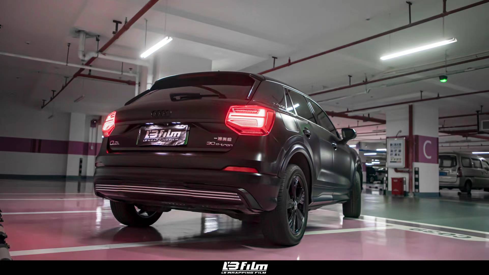 奥迪Q2L-LBFILM改色膜陶瓷黑,稳重的黑色_搜狐汽车_搜狐网