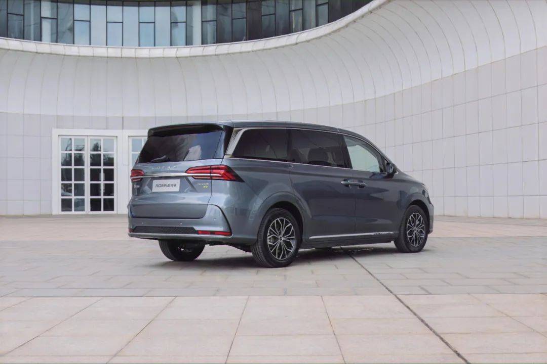 【导购】荣威iMAX 8 EV选车导购_搜狐汽车_搜狐网