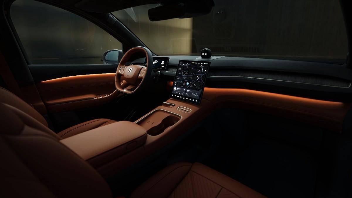 蔚来两翼齐飞！全新ES8/EC7发布 豪华运动它都有_搜狐汽车_搜狐网