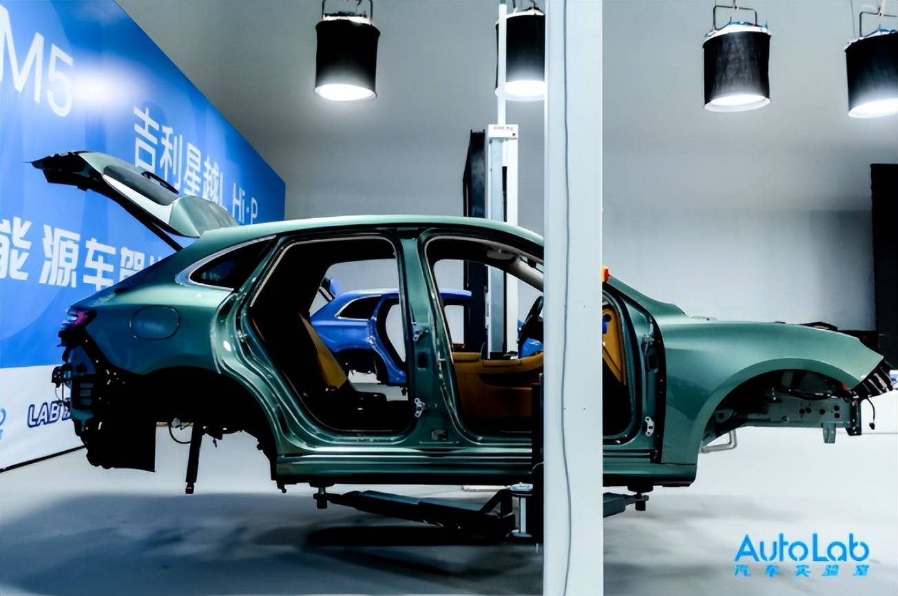 新能源拆车测评，车友：看完拆车，放弃问界M5, 下定星越L Hi.P_搜狐汽车_搜狐网