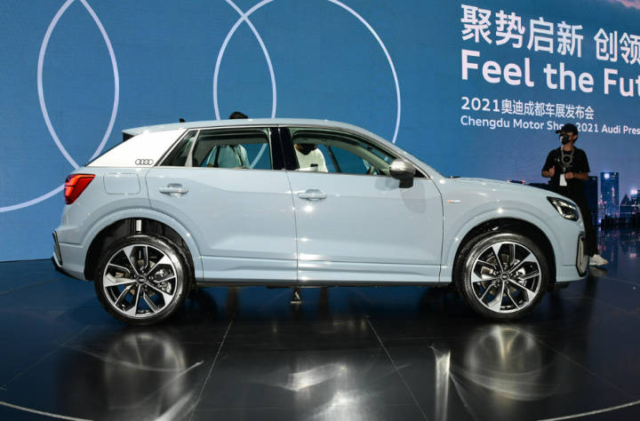 谁才是人生的第一辆豪车？全新宝马X2对比奥迪Q2L_搜狐汽车_搜狐网