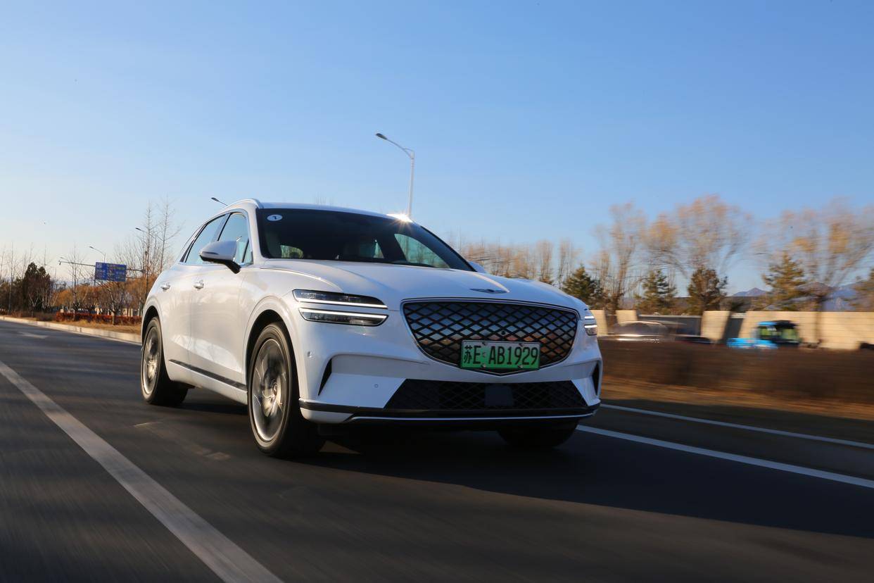 4挡动能回收/支持自动变道，捷尼赛思纯电GV70/G80，卖40万值吗？_搜狐汽车_搜狐网