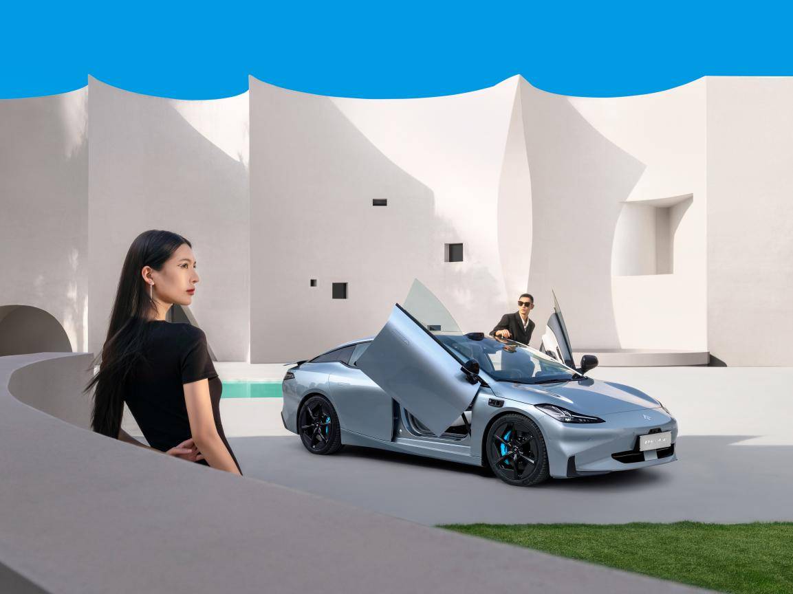 Hyper GT，给年少有为者的时代献礼_搜狐汽车_搜狐网