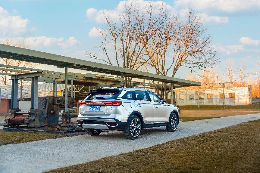 只差100块！选传祺GS8“丐中丐”还是奔腾T99“强中强”？_搜狐汽车_搜狐网