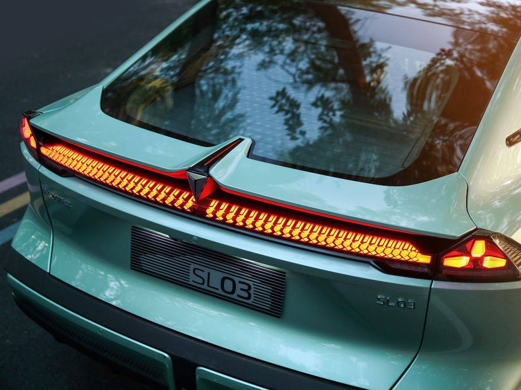 纯电轿跑，极氪001/长安深蓝SL03/零跑C01该选谁？_搜狐汽车_搜狐网