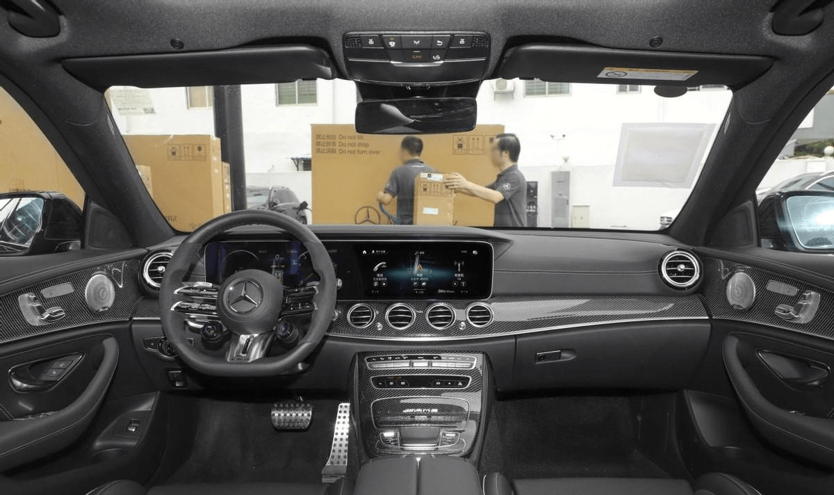 售96.16万元，整车造型时尚，新款AMG E 53 4MATIC+上市_搜狐汽车_搜狐网