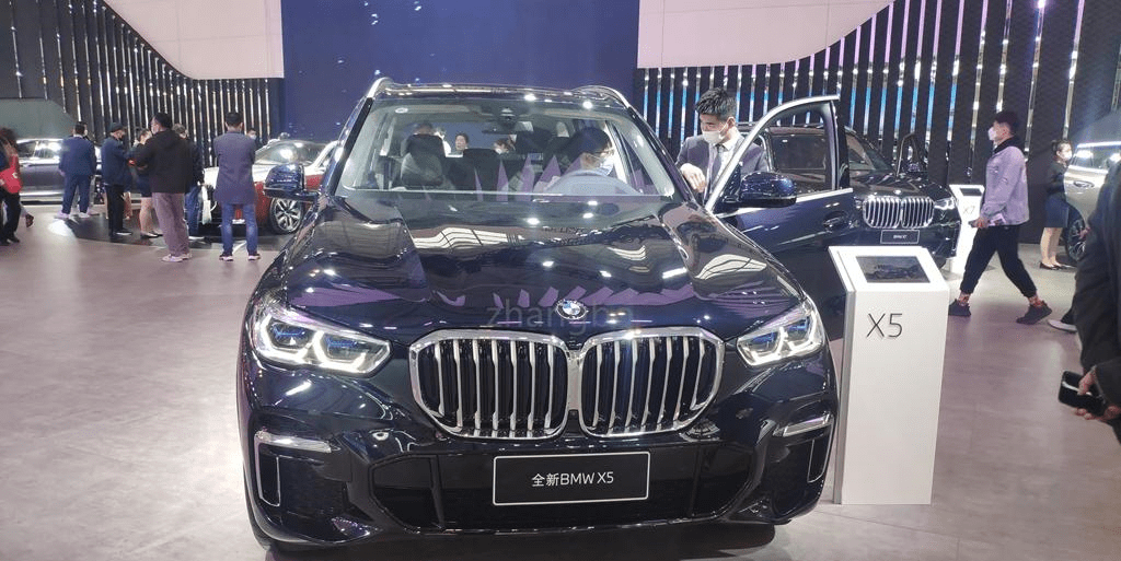 全新宝马X5L亮相天津车展，尺寸加长，搭载3.0T直列6缸发动机_搜狐汽车_搜狐网