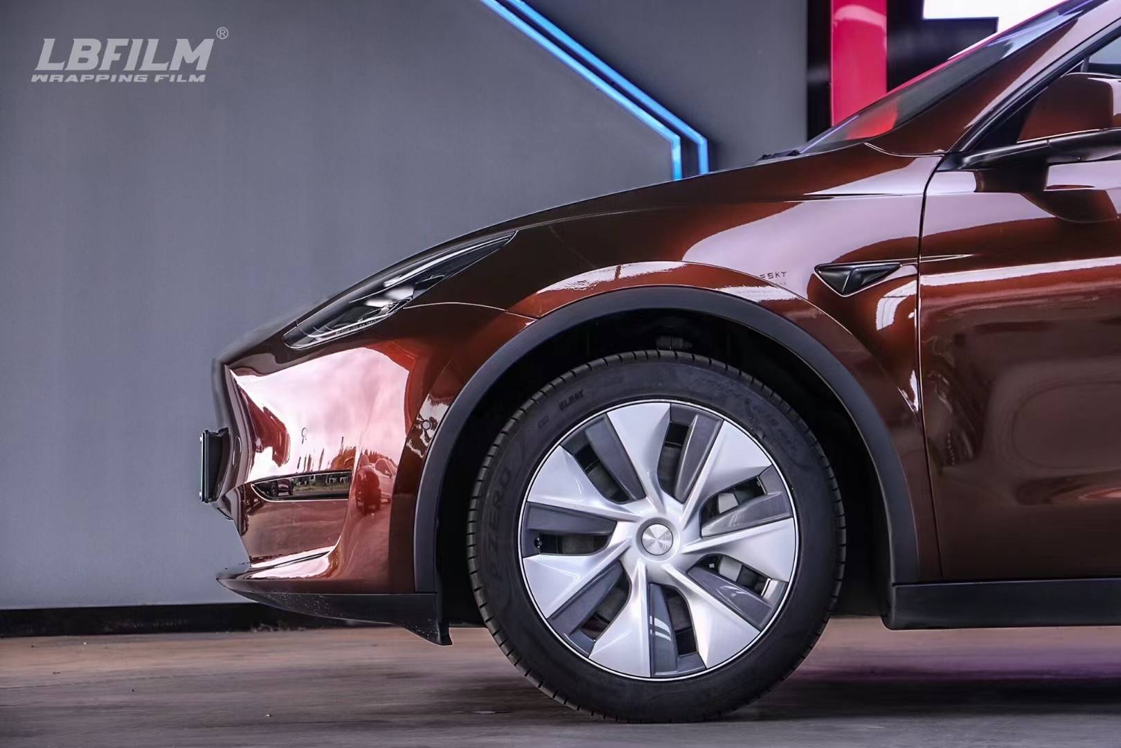 特斯拉modelY-LB改色膜液态金属咖，是“力量与热情”的象征_搜狐汽车_搜狐网