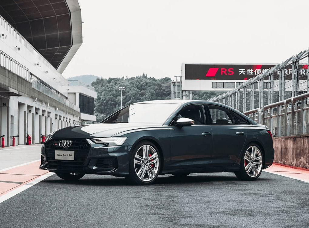 售价85.88万，全新奥迪S6来啦！配2.9T V6+8AT，零百4.5S_搜狐汽车_搜狐网