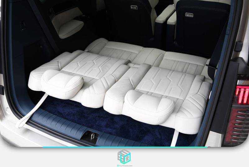 极氪009:造型争议大/CLTC续航超700km_搜狐汽车_搜狐网