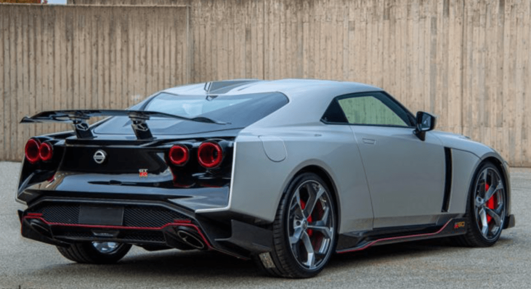 目前最强GT-R，不足50台的日产GT-R50_搜狐汽车_搜狐网