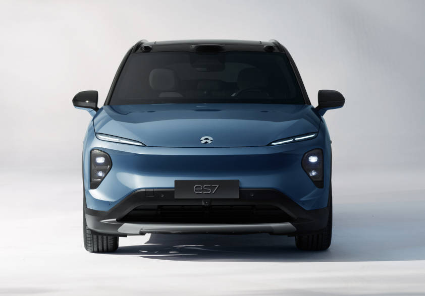 新势力王者SUV对决：智己LS7对比蔚来ES7谁更超值？你选哪款？_搜狐汽车_搜狐网