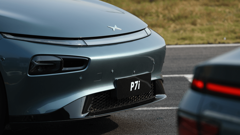 小鹏P7i首发，车手模式看齐Taycan，驾控最好的智能汽车？_搜狐汽车_搜狐网