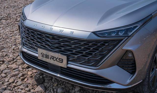 实拍荣威RX9：搭2.0T+9AT！内置47英寸联屏，汉兰达太小了？_搜狐汽车_搜狐网