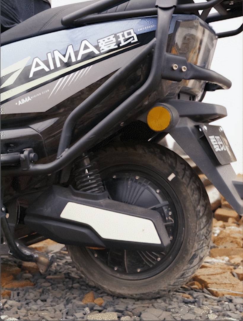 爱玛劲霸F692电动车超全面测试，续航257公里强劲致远， 征服山地_搜狐汽车_搜狐网