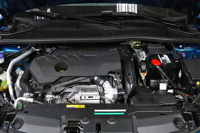 14.57万起，全系1.6T+8AT！法系B级“小卷王”？标致408X开启预售_搜狐汽车_搜狐网