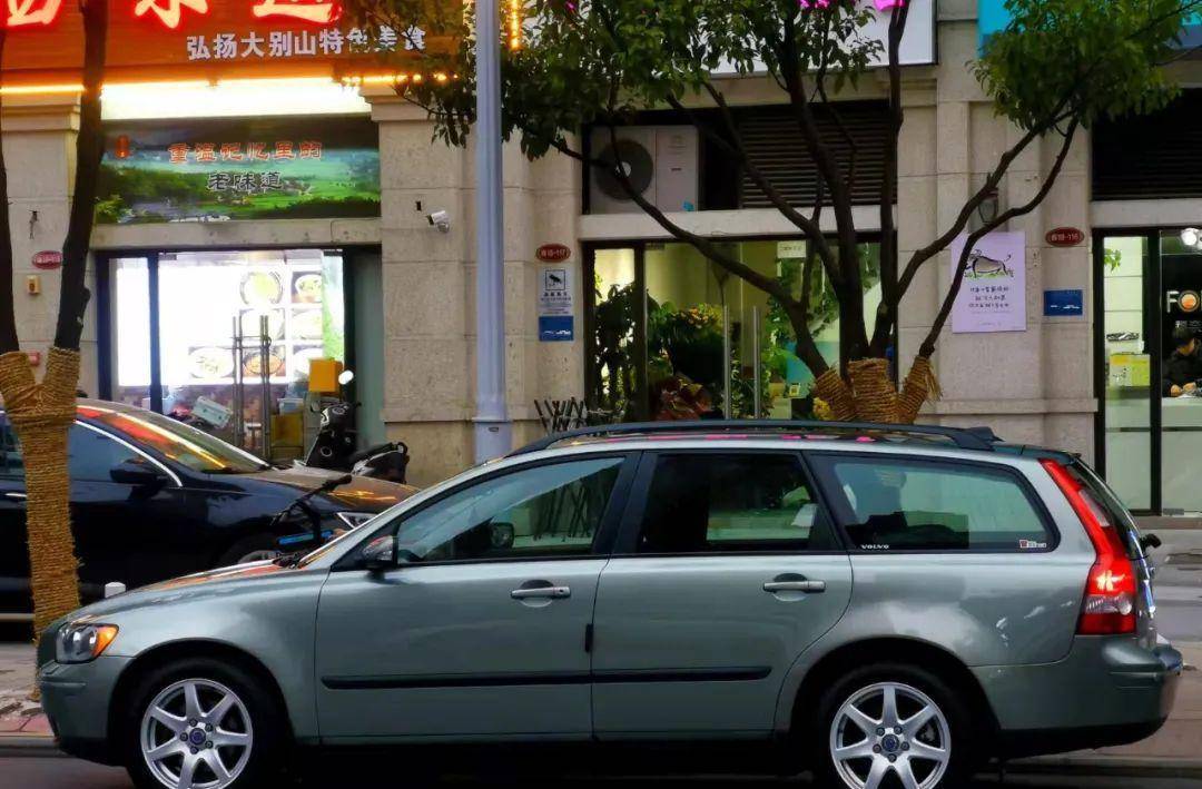 高冷 & 飒爽 丨 沃尔沃Volvo V50旅行车_搜狐汽车_搜狐网