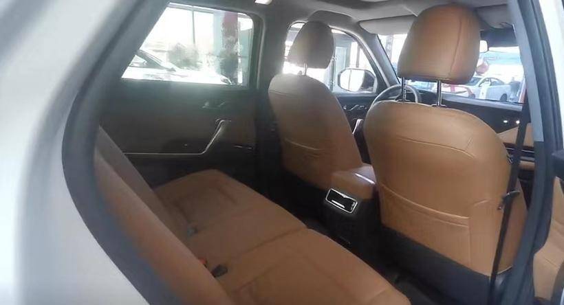 你们要的8AT来了！2023款长安CS95到店，尺寸微调，升级爱信8AT_搜狐汽车_搜狐网