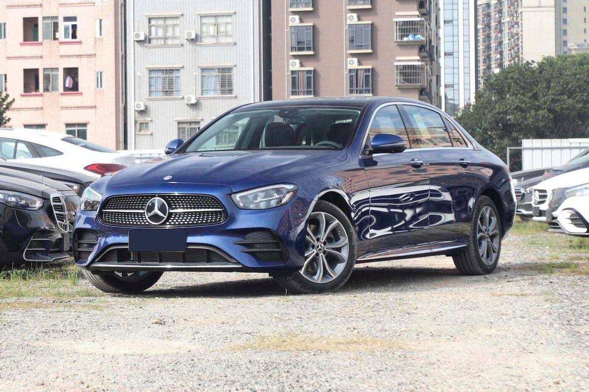 新势力要狙击BBA？48万买智己L7还是奔驰E300L？_搜狐汽车_搜狐网