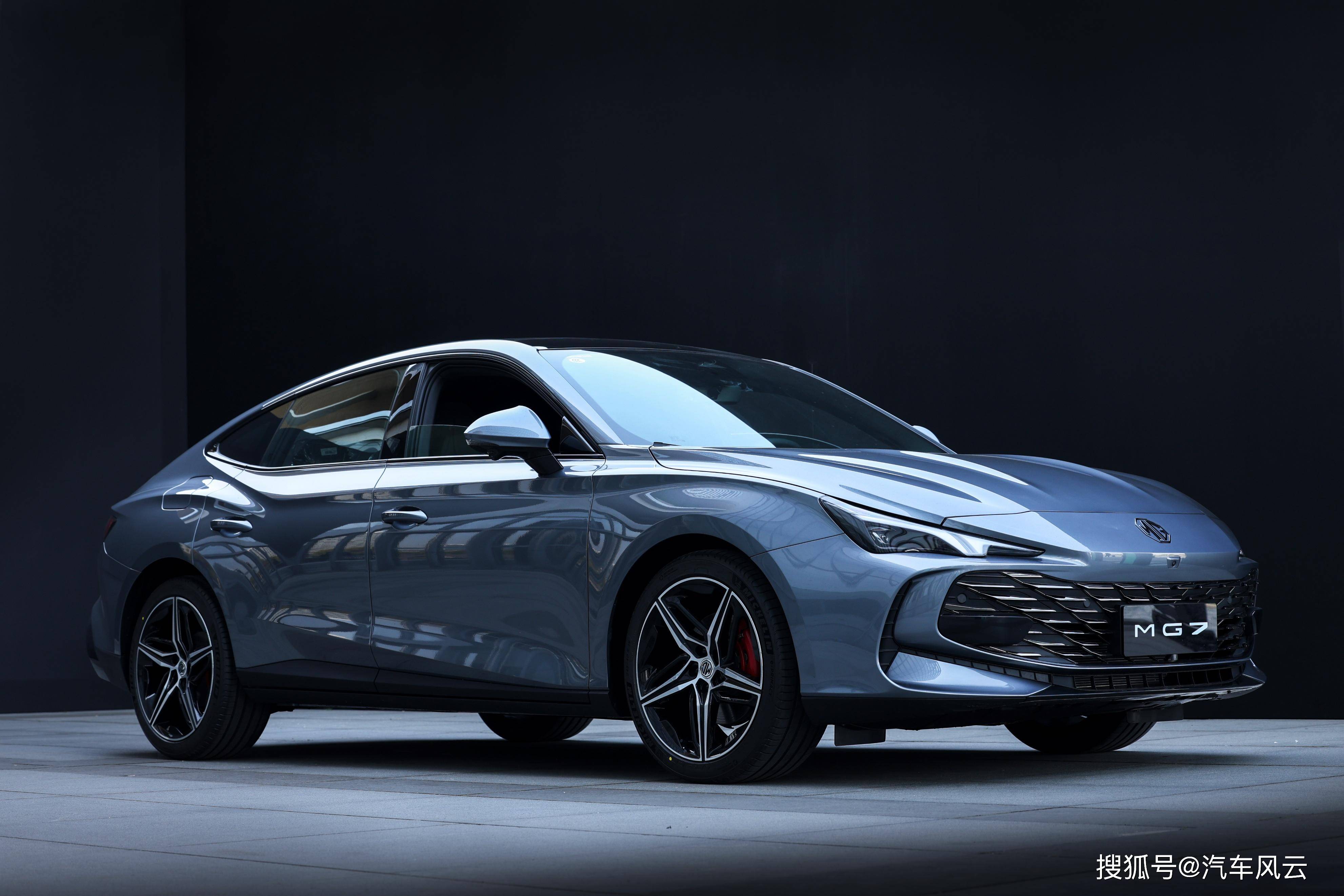 要爆卖，至美顶格轿跑MG7上市，售价11.98万元-16.98万元_搜狐汽车_搜狐网