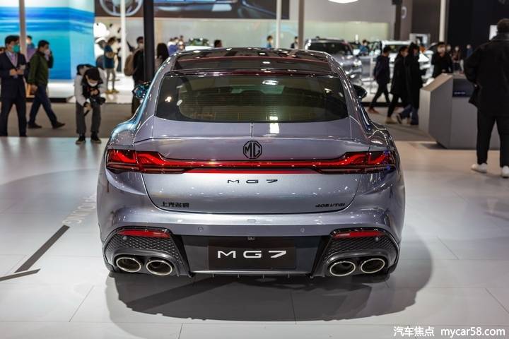 A级车的预算买B级轿跑！名爵MG7上市，售11.98-16.98万_搜狐汽车_搜狐网