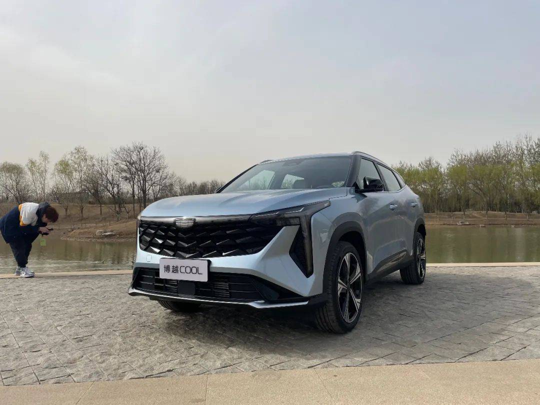 8155芯片加持，造型酷又智能的博越COOL卷出新高度_搜狐汽车_搜狐网