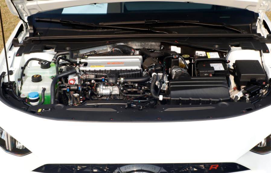 传祺影豹2.0T正式亮相，用于265匹马力和400牛米的它值多少钱_搜狐汽车_搜狐网