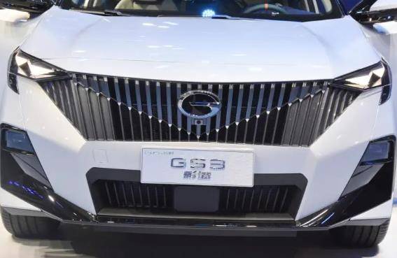 传祺GS3·影速外观机甲风、内饰配备互联屏，1.5T+177马力_搜狐汽车_搜狐网