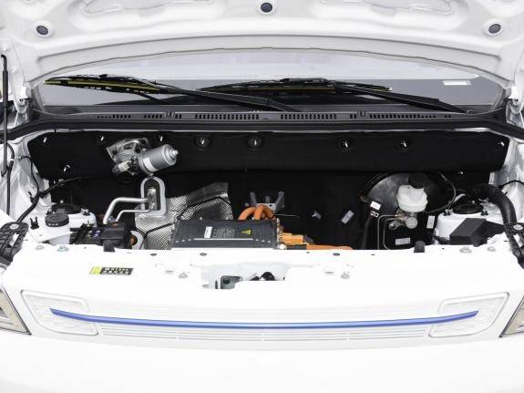 东风风光E380对比北汽制造王牌M7 EV,同价位谁才物超所值？_搜狐汽车_搜狐网