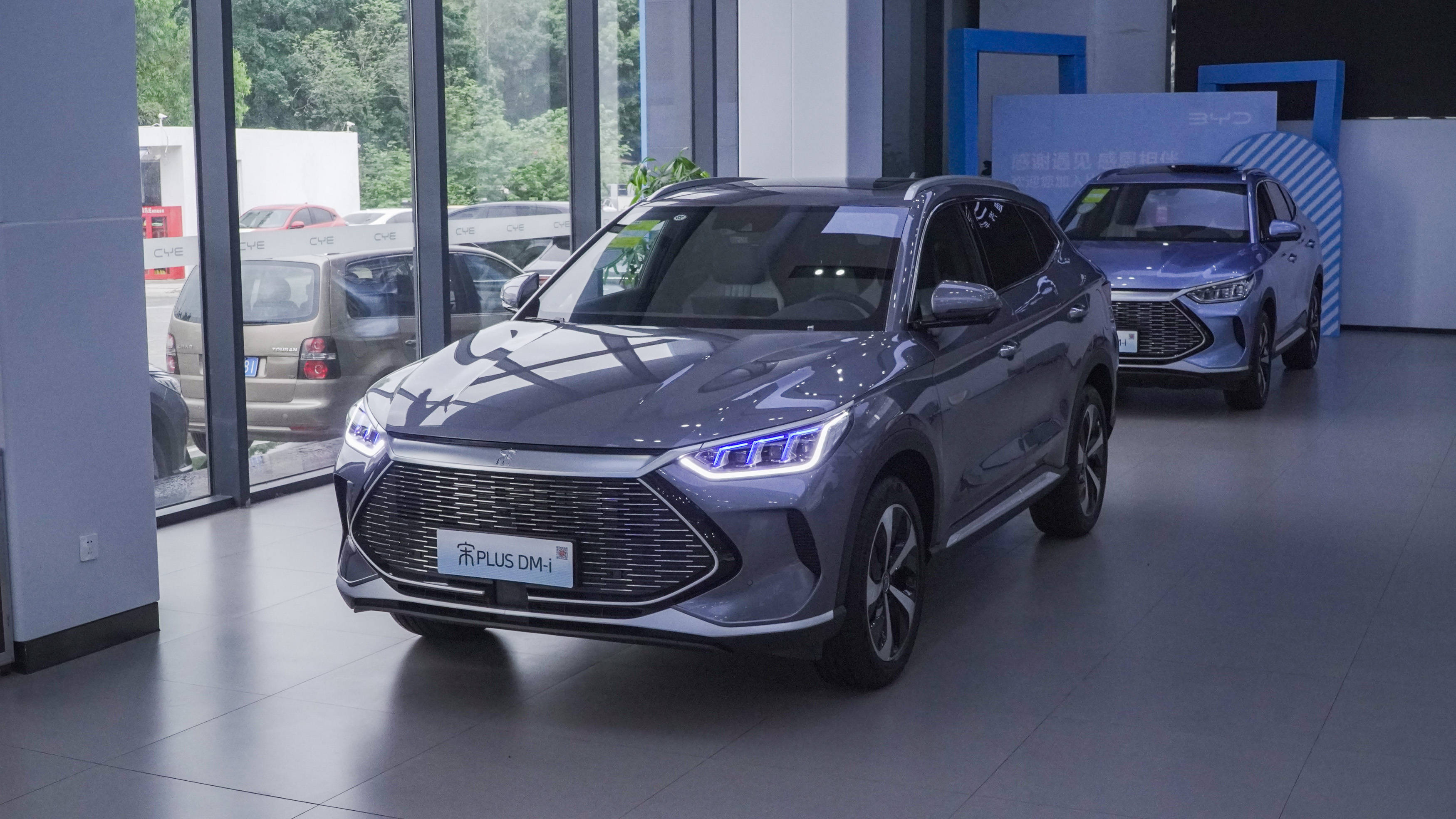 20万内混动SUV对决！零跑C11增程和宋PLUS DM-i 谁更值得选？_搜狐汽车_搜狐网