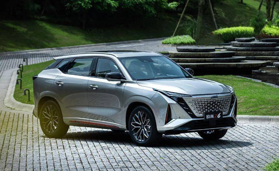 12.79万起，2023款欧尚Z6正式上市，配备2.0T性能更强悍_搜狐汽车_搜狐网