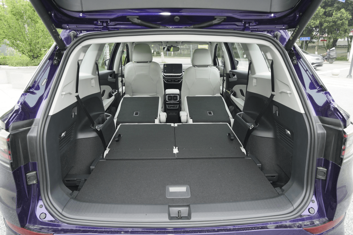 智能与豪华齐聚，优雅且亲民的id6，为何打动众多消费者？_搜狐汽车_搜狐网