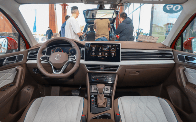 CRV和途观L哪个好？论全能还得数大众途观L2023款，更有单车限时优惠_搜狐汽车_搜狐网