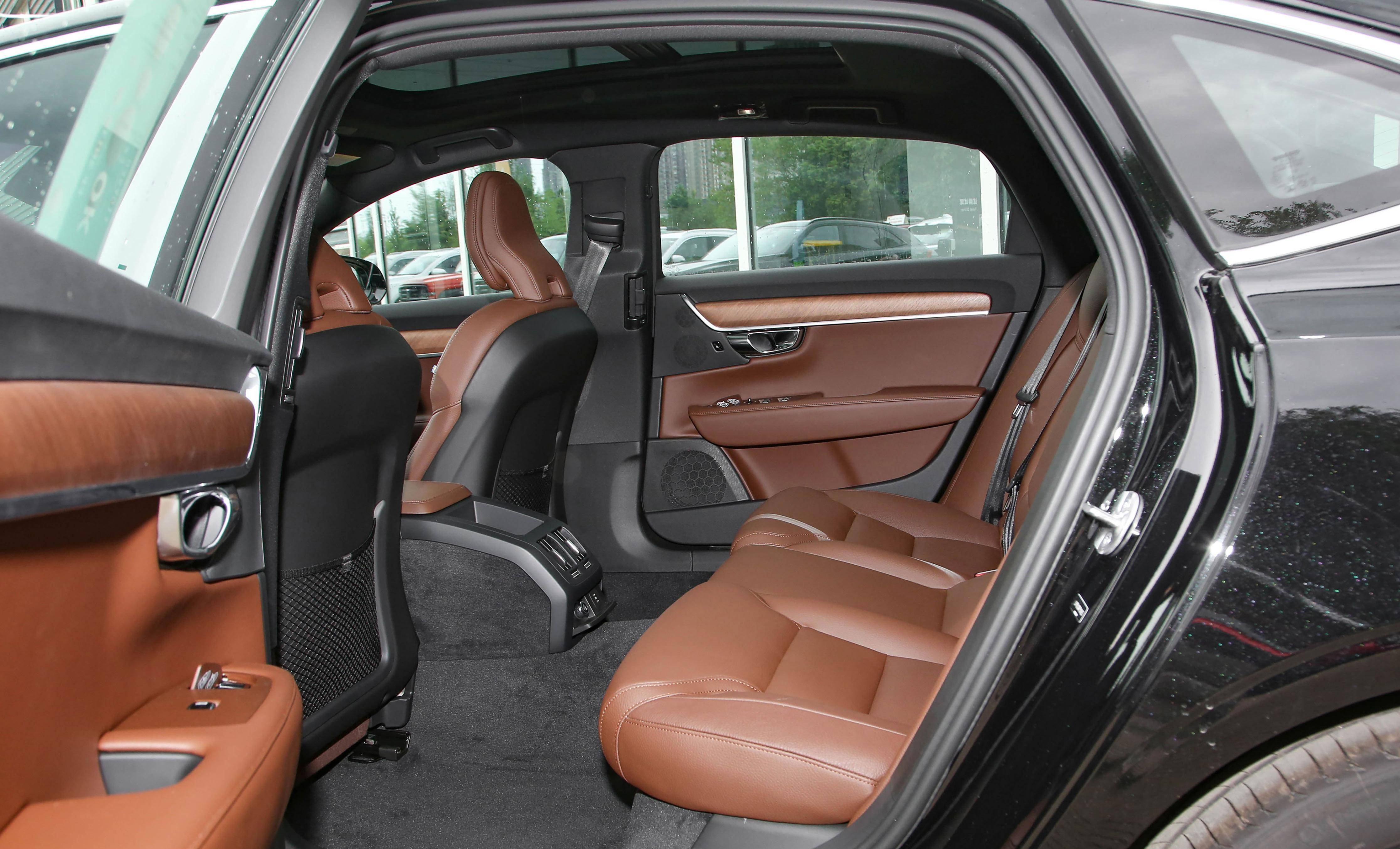 奥迪A4L与沃尔沃S90究竟该选谁？_搜狐汽车_搜狐网