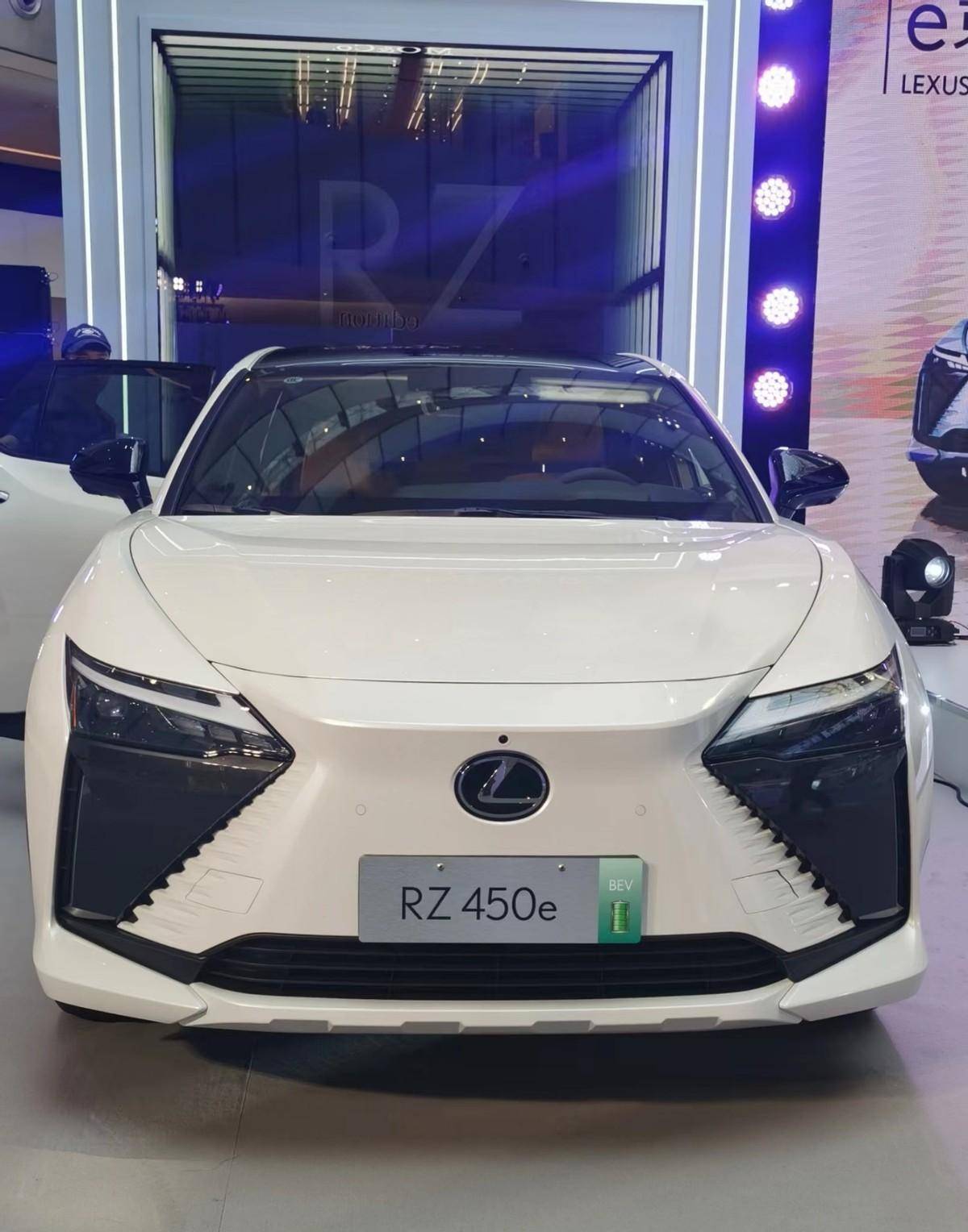 混动RX和纯电RZ，怎么选？有些情况你未必知道！_搜狐汽车_搜狐网