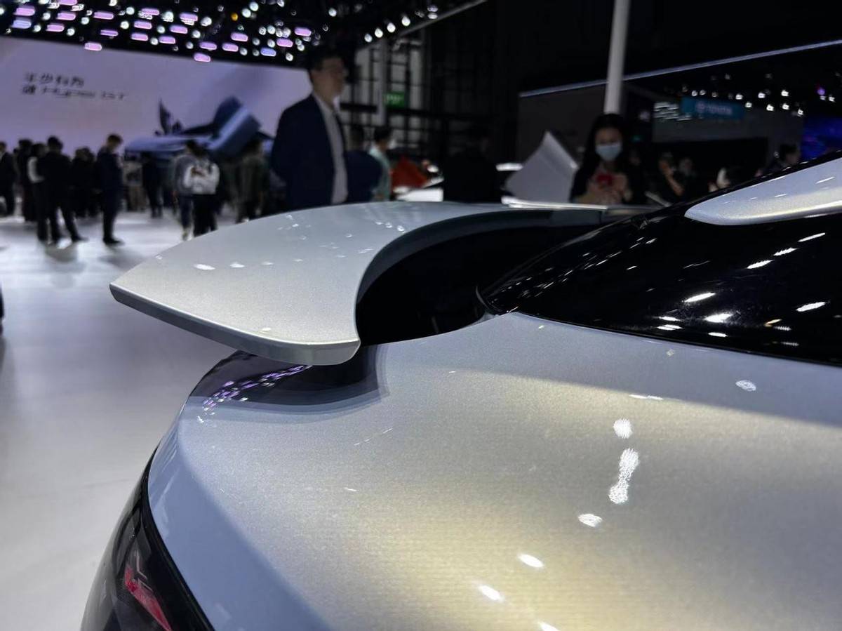 不到25万拥有旋翼GT轿跑？Hyper GT把“年少有为”玩明白了_搜狐汽车_搜狐网
