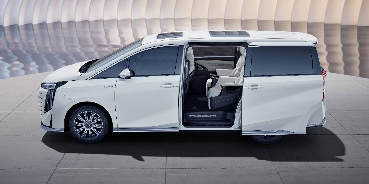 2.0T才是真豪华！国内首款2.0TM插混MPV传祺E9将亮相上海车展_搜狐汽车_搜狐网