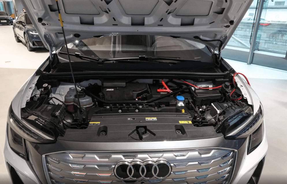 探店Q5 etron，奥迪全球首款“Roadjet陆地专机”车型有何不一样？_搜狐汽车_搜狐网